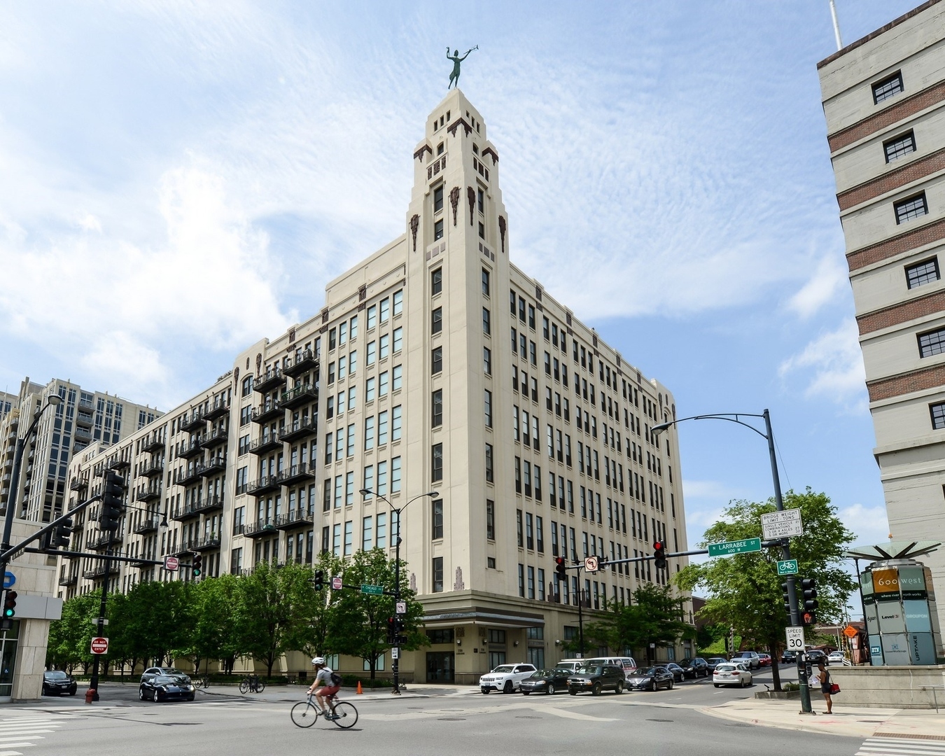 758 N Larrabee Street, #830, Chicago, IL 60654 (For Sale MyStateMLS ...
