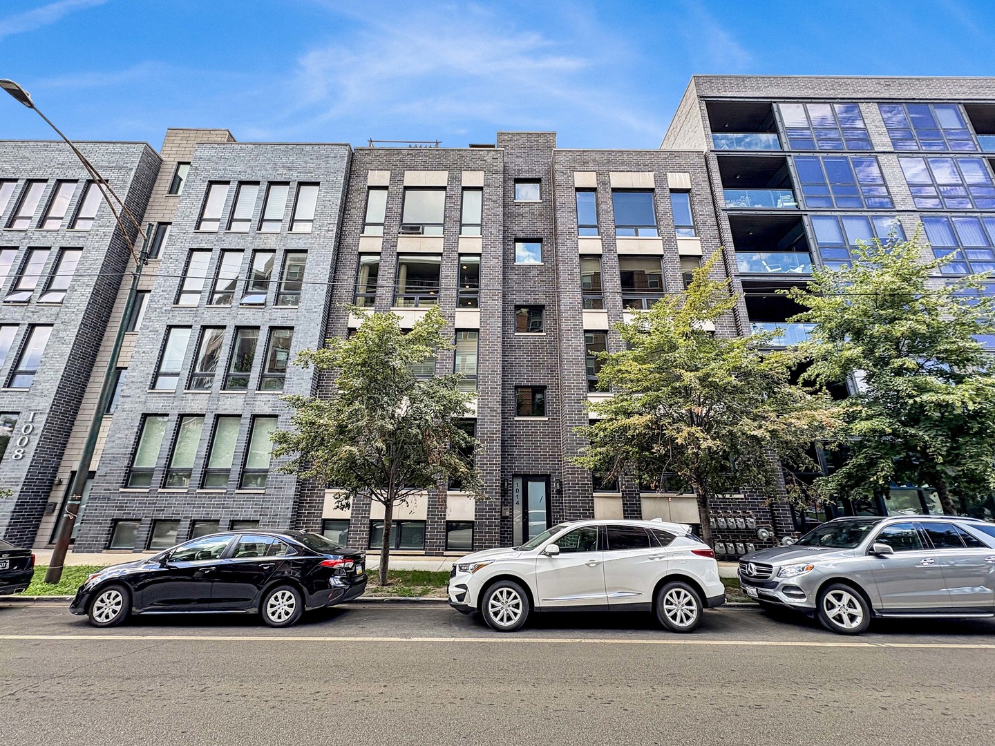 1014 N Larrabee Street, #4N, Chicago, IL 60610 (Off Market NYStateMLS ...