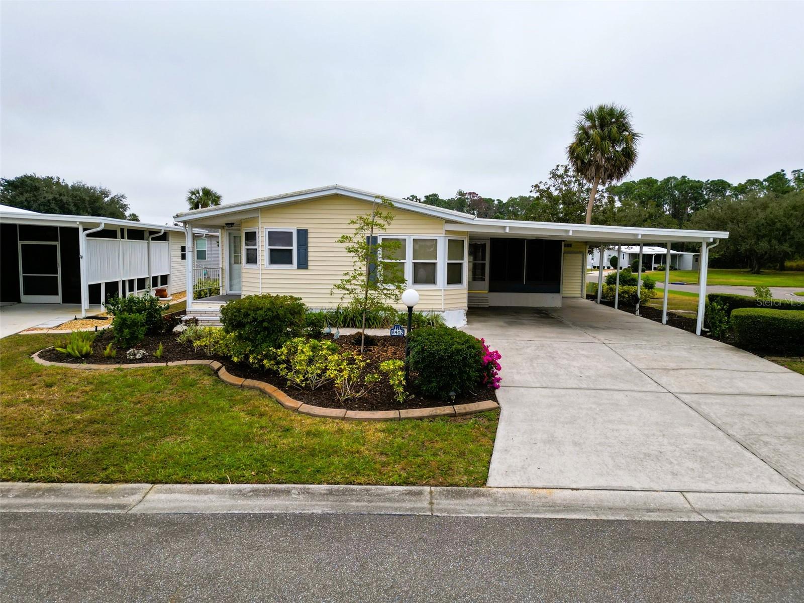8402 Imperial Circle, Palmetto, FL 34221 (Sold NYStateMLS Listing ...