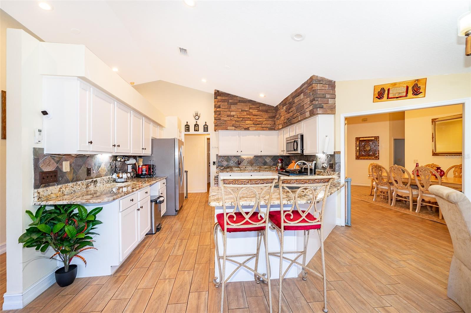 9804 Bay Vista Estates Boulevard, Orlando, FL 32836 (Sold NYStateMLS ...