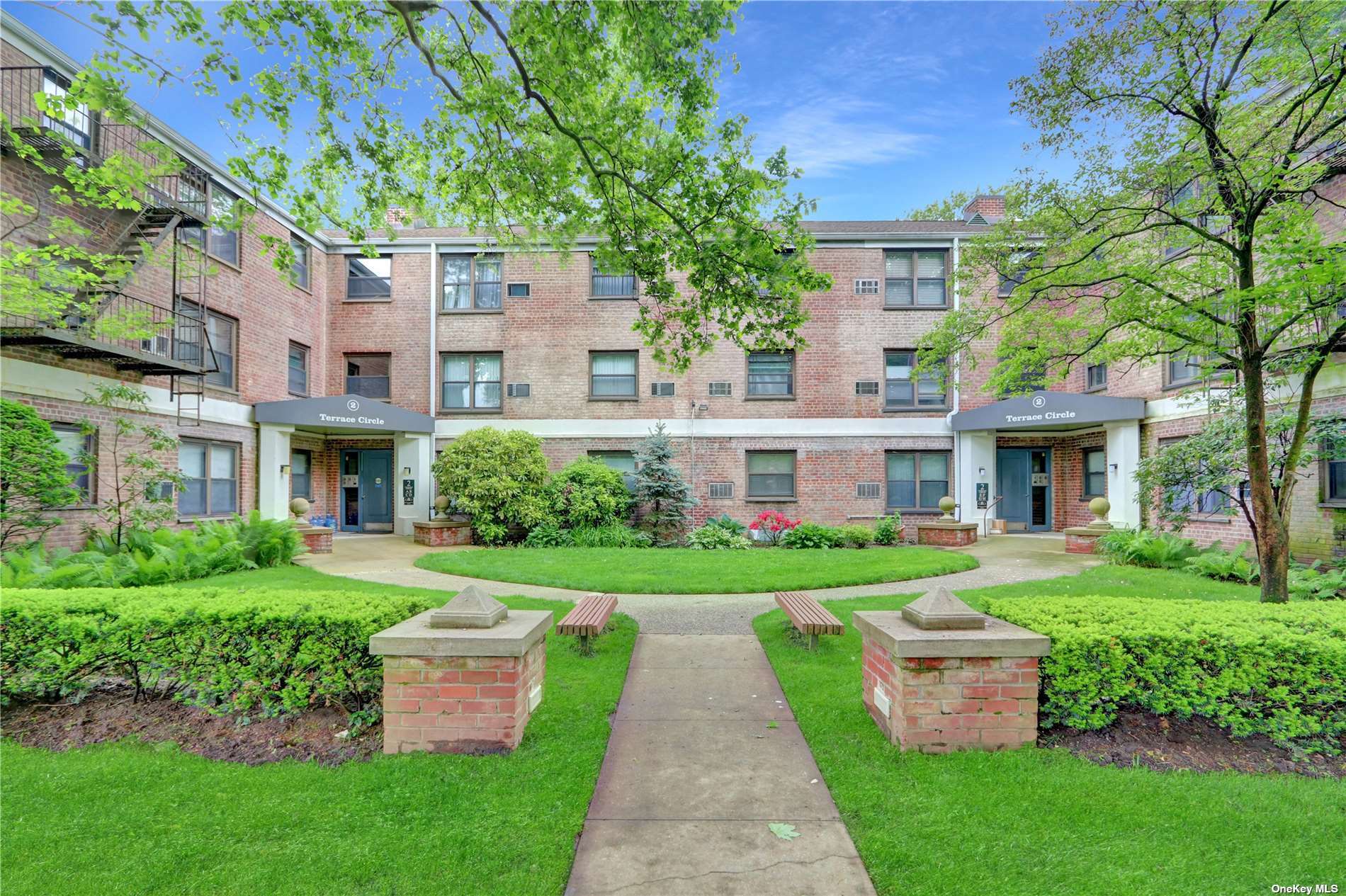 2 Terrace Circle, #2C, Great Neck, NY 11021 (For Sale MyStateMLS ...