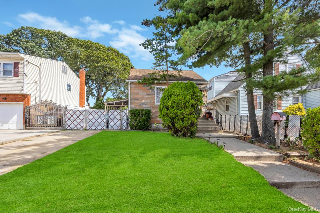 5 Park Place, Valley Stream, NY 11580 (Off Market NYStateMLS Listing ...